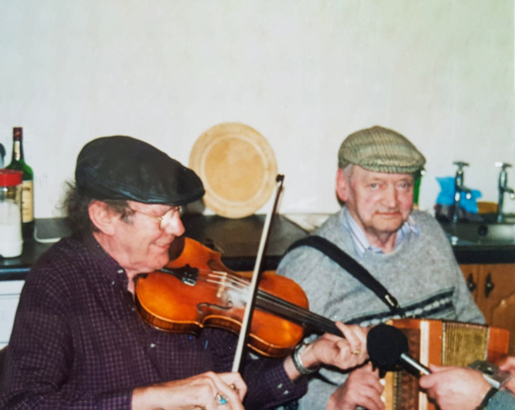 EAMONN AND CON FLYNN | Irish Life & Lore